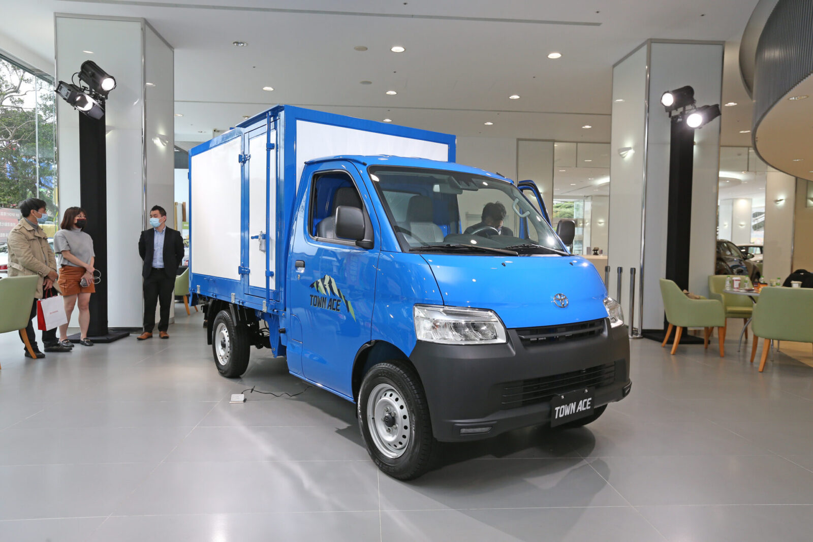 49.9萬起進軍小商車 Toyota Town Ace | 新聞快訊 | CARNEWS