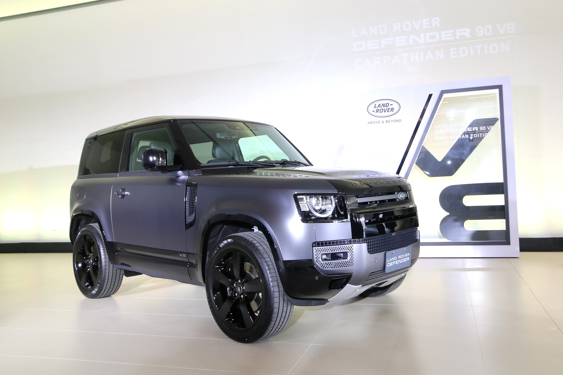 全地形顛峰強者壓境Land Rover Defender 90 V8 Carpathian Edition | 新聞快訊 | CARNEWS