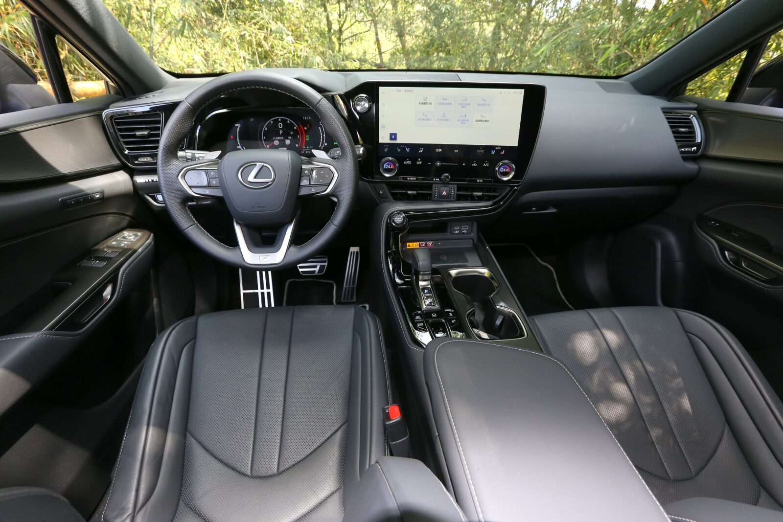 [試駕]插電快俠Lexus NX 450h+ F Sport | 試駕體驗 | CARNEWS