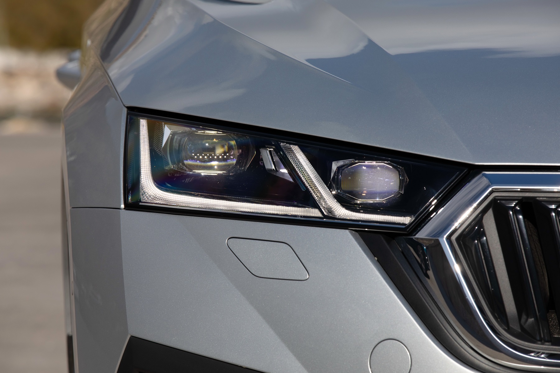 【2022 Taiwan Car Of The Years Awards 最佳進口中型車～】智勇雙全綜合體 Skoda Octavia | 一手企劃 | CARNEWS