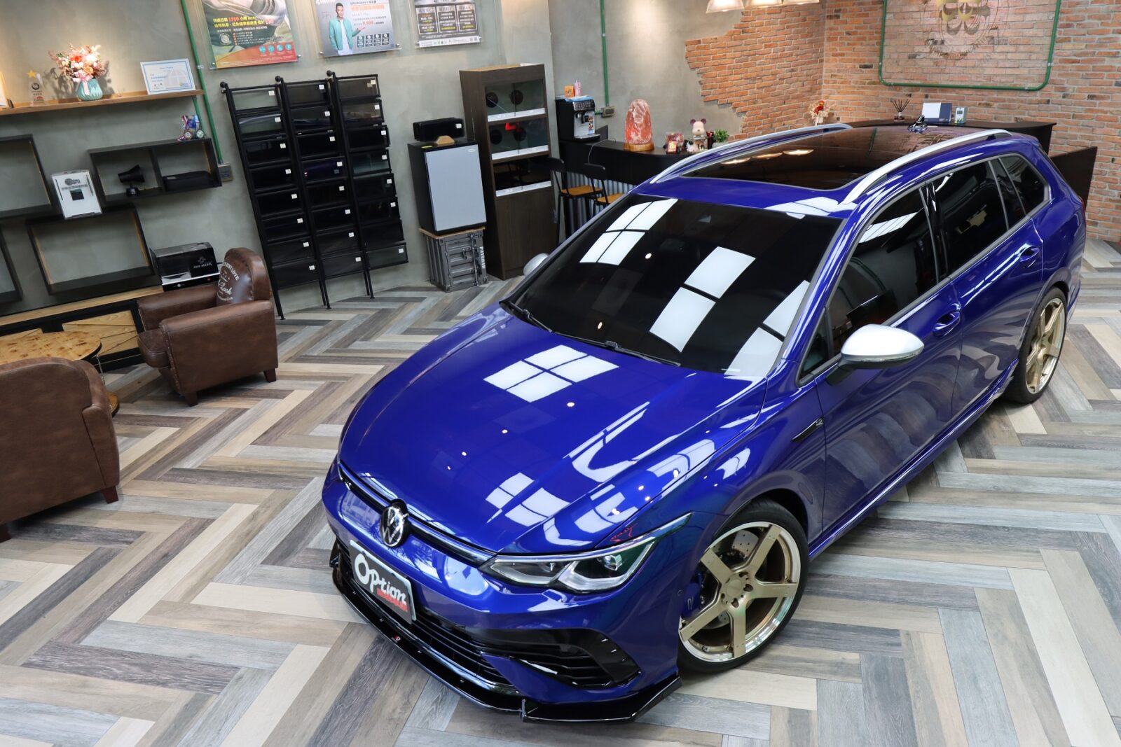 【改裝實戰】最值得擁有的旅行車(下)VW Golf 8R Variant輕度改 | 改裝實戰 | CARNEWS