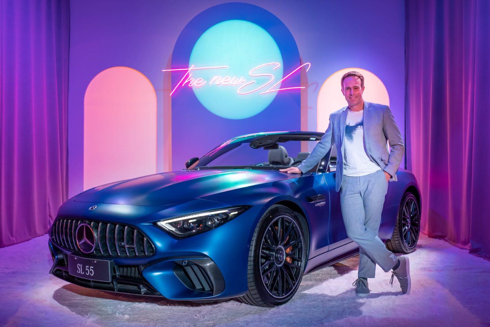 AMG 55週年 極競顛覆Mercedes-AMG SL 55 4MATIC+ 絕美巨星降臨 | 一手車訊 | CARNEWS