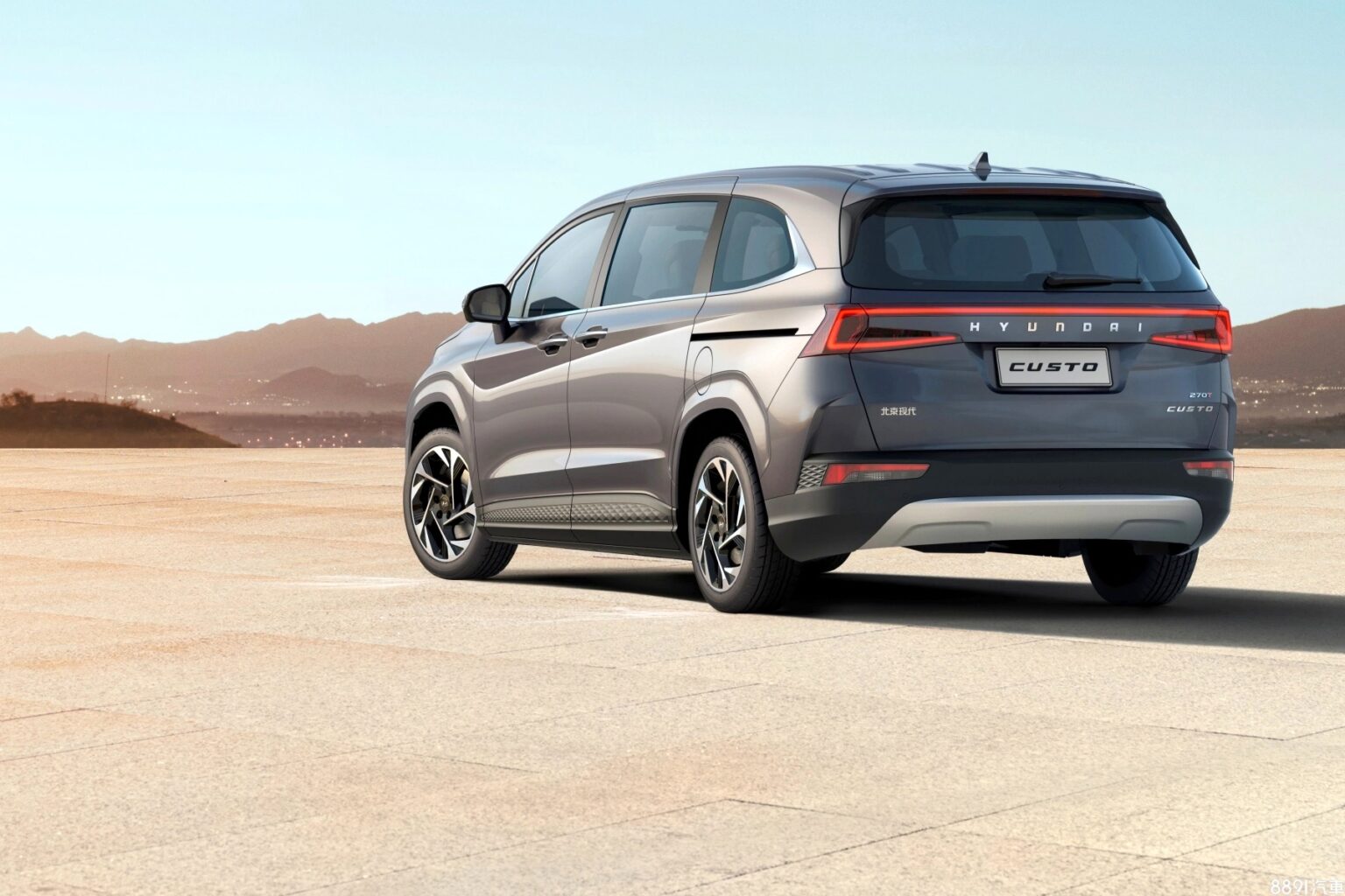 重量級國產7座豪華MPV Hyundai Custin 11月震撼登場 | 新聞快訊 | CARNEWS