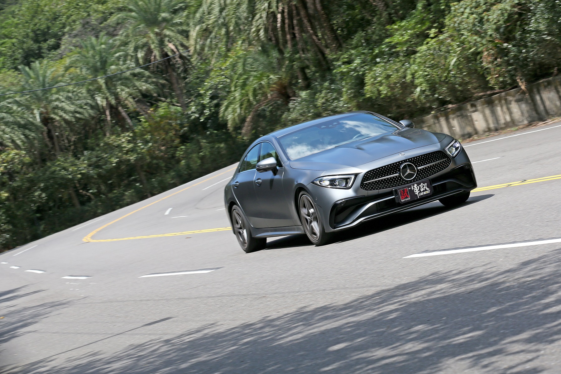 【試駕】動感雅仕Mercedes-Benz CLS 350 | 試駕體驗 | CARNEWS