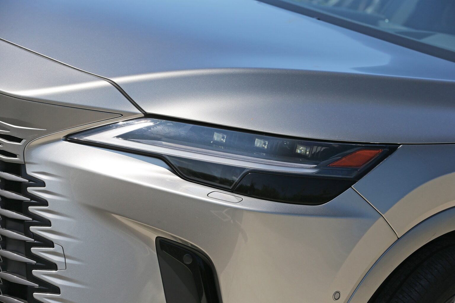 【試駕】霸主氣度全新5代目Lexus RX 350h | 試駕體驗 | CARNEWS