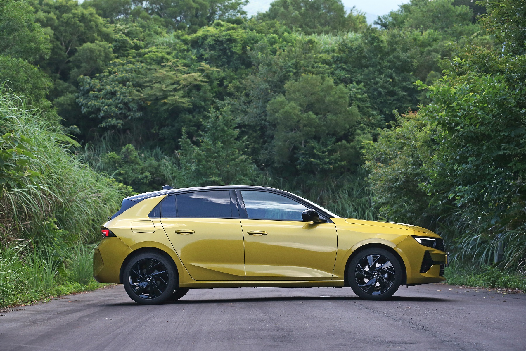 【試駕】主力上場Opel Astra GS潮流版 | 試駕體驗 | CARNEWS