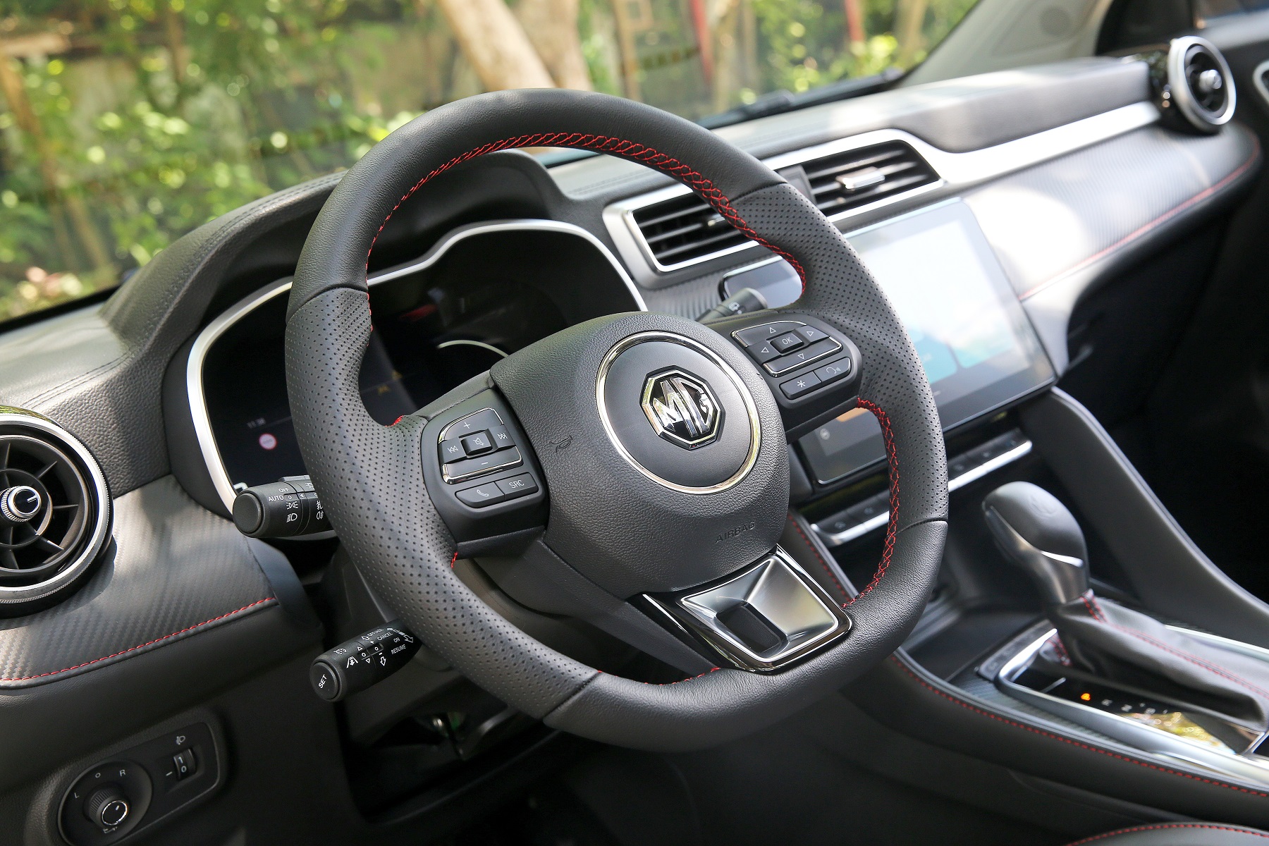 【一手試駕】攻城掠地 MG ZS旗艦版 | 試駕體驗 | CARNEWS