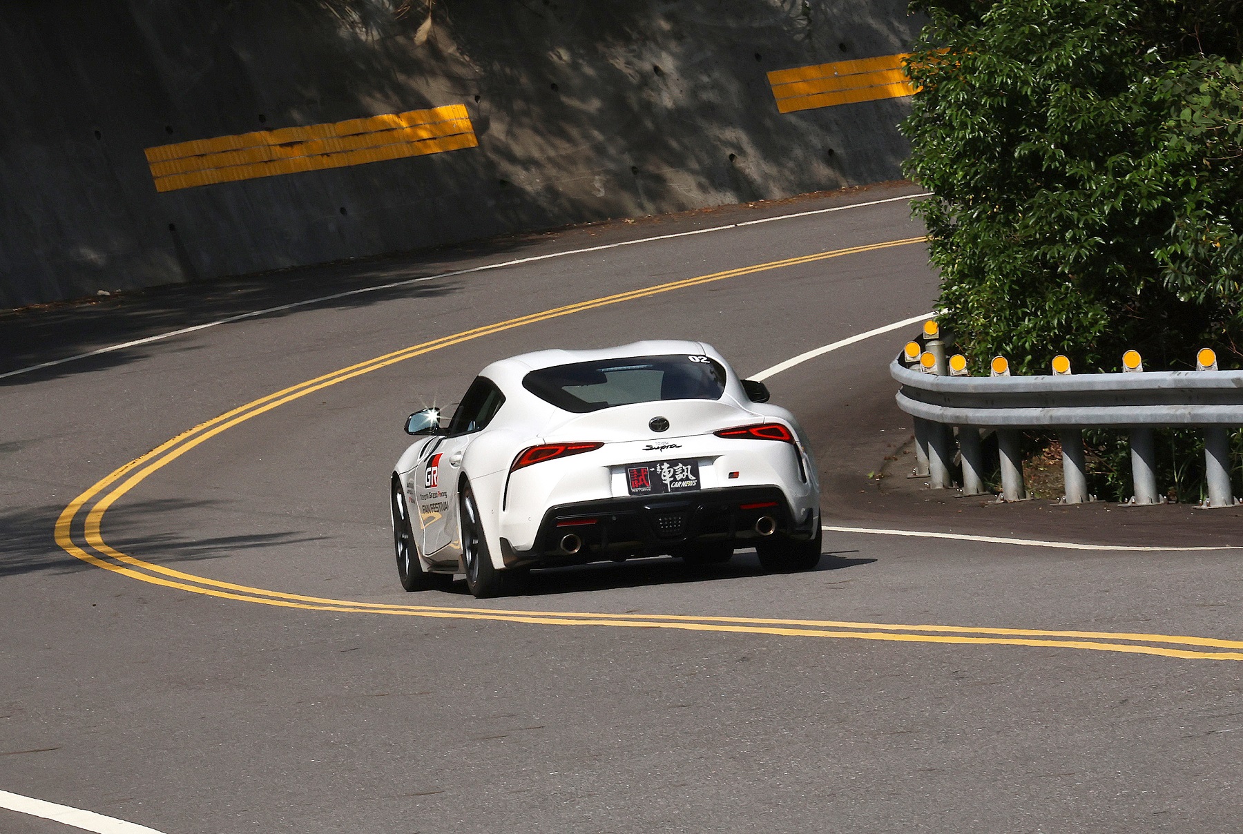 操控、舒適、耐用融合一身Yokohama ADVAN APEX V601 | 一手企劃 | CARNEWS