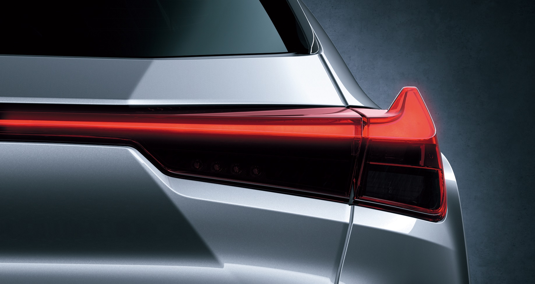 精益求精，淨要更勁2025年式LEXUS UX 300h升級再登場 | 一手企劃 | CARNEWS