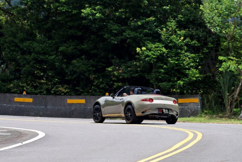 【一手試駕】持續進化Mazda MX-5 RS 2024年式 | 試駕體驗 | CARNEWS