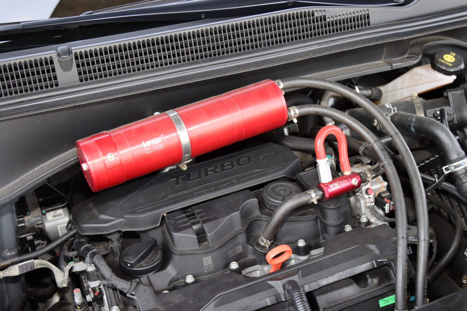 【改裝實戰】好爸爸Custin帥氣登場(上)氣壓改造+碳纖維內飾+空力外觀 | 改裝實戰 | CARNEWS