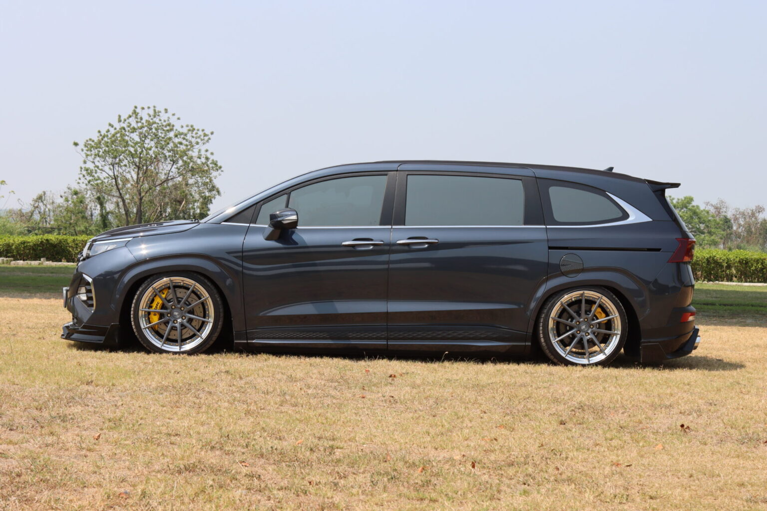 【改裝實戰】好爸爸Custin帥氣登場(上)氣壓改造+碳纖維內飾+空力外觀 | 改裝實戰 | CARNEWS