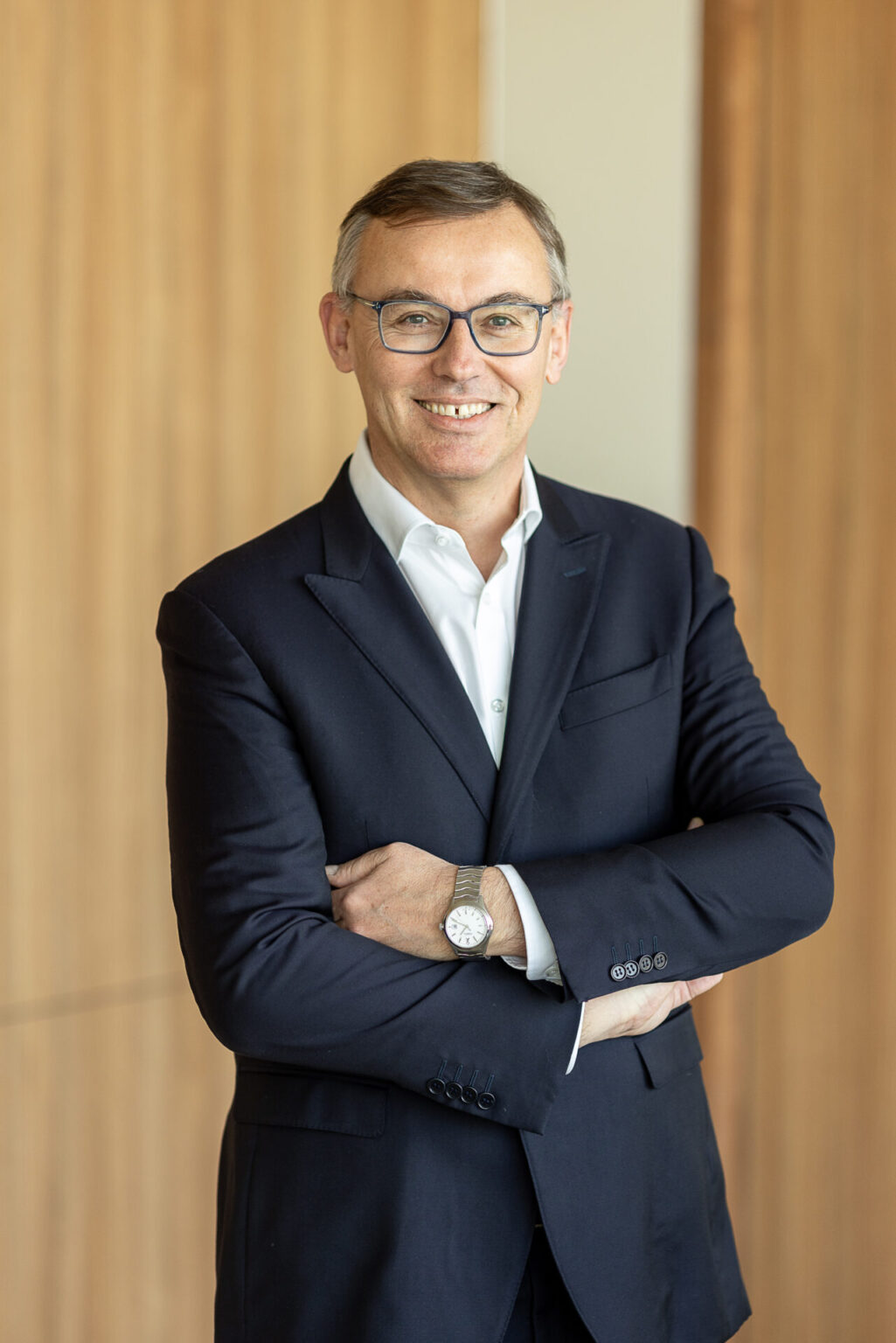 PEUGEOT 全球 CEO Alain FAVEY 首度來台!新北板橋全新據點開幕 CEO現場透露明年導入PEUGEOT 208 | 新聞快 ...