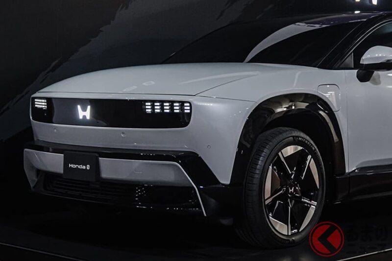 「在日本 EV 圈裡可能是我最喜歡的設計」！本田新款「SUV」引發熱烈討論！在 JMS 2025 日本首次公開的「0 SUV」到底是什麼樣的車型？同時搭載本田獨家的車載作業系統「ASIMO ...